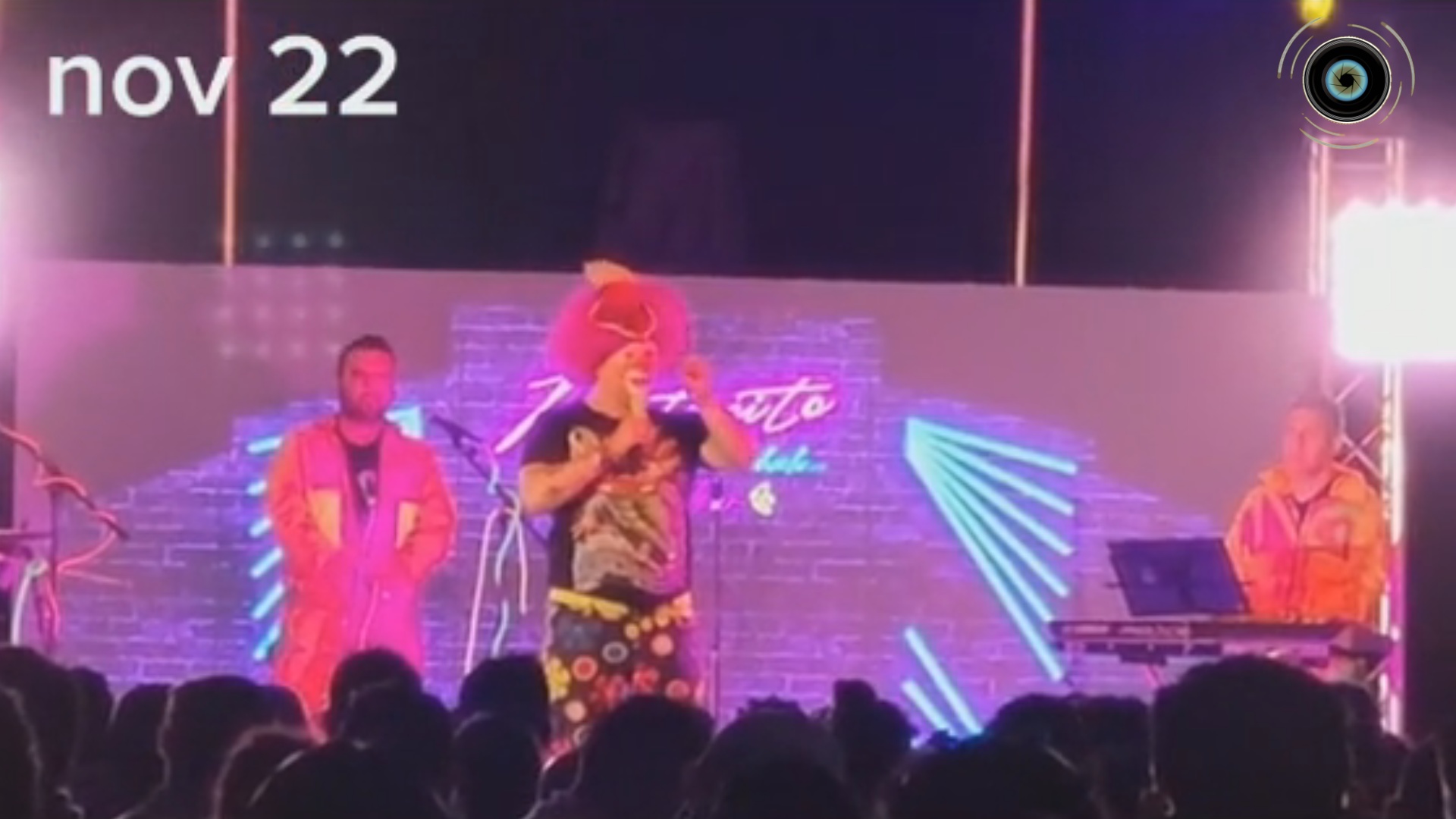 PLATANITO LLORA EN SHOW TRAS CHISTE DE DEBANHI ESCOBAR: “NO ME BURLO DE ...